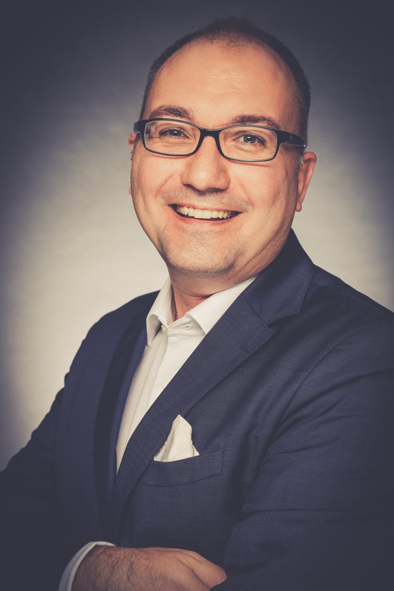 About me – Frank Rippl